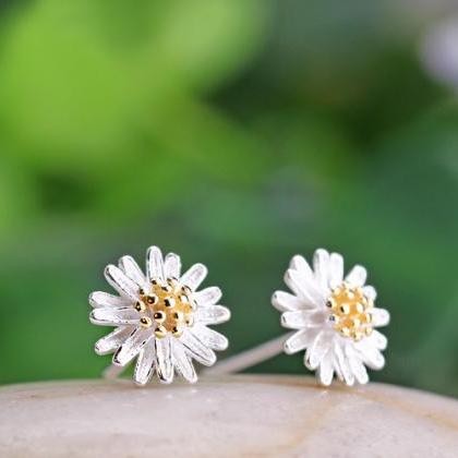 925 Silver Daisy Ear Stud Ear Nail Earring Jewelry on Luulla