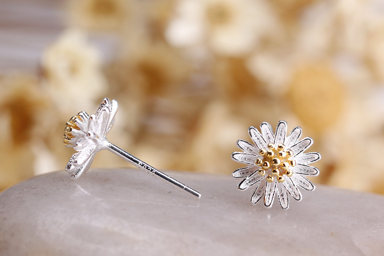 925 Silver Daisy Ear Stud Ear Nail Earring Jewelry on Luulla